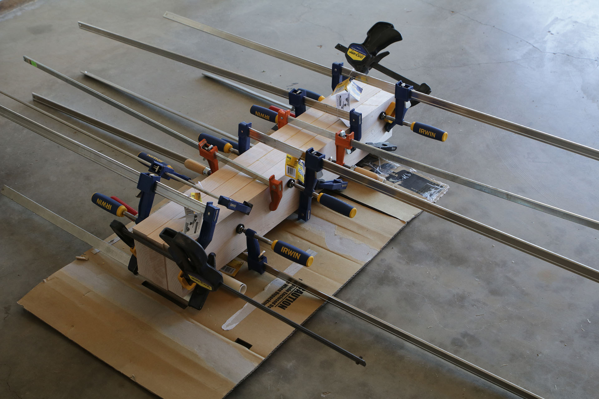 The Ultimate Work Bench - Part 1 - AstroSteve's Woodworking