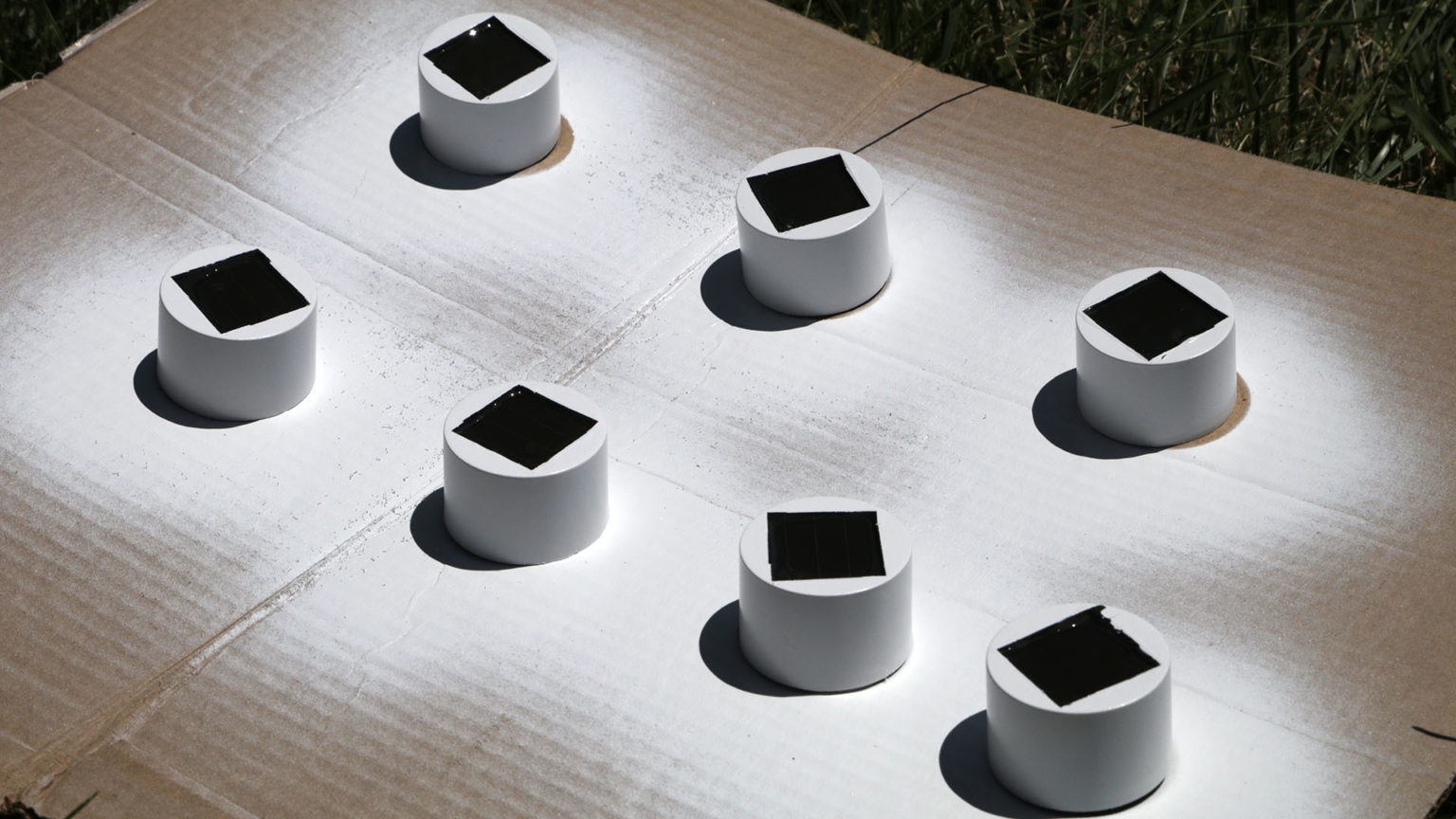 Make a solar LED garden light from scratch - AstroSteve's Woodworking